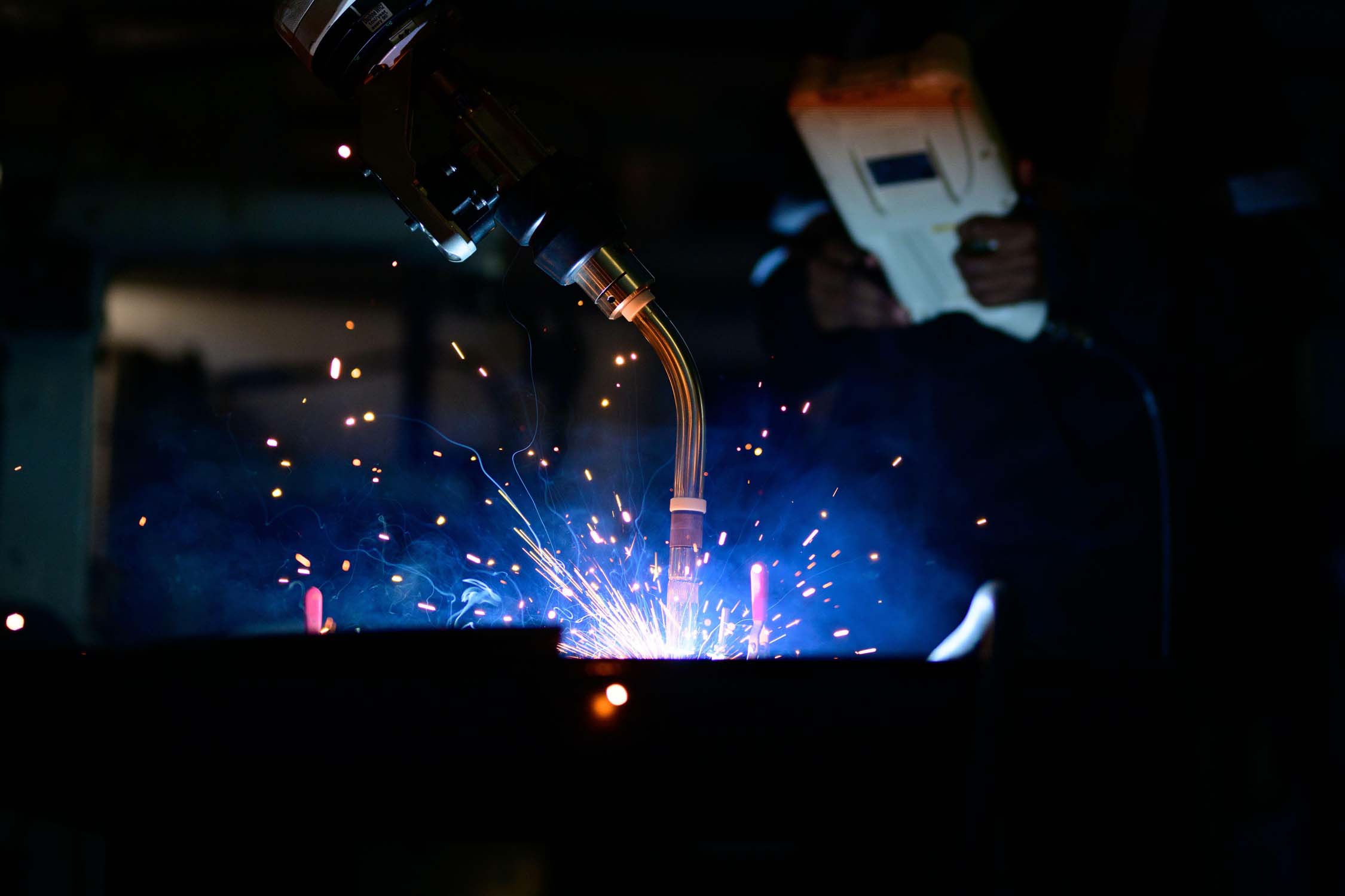 dmfg solutions - Automatisiertes Schweißen